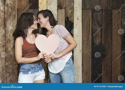 Lesbisches Paar Zusammen Zuhause Konzept Stockfoto Bild Von