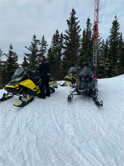 2017 Polaris Assault Snowmobiles Summerside Kijiji