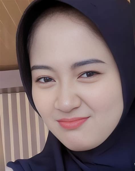 Pin Oleh Nyongcot Nanyiru Di Akhwat Latihan Wanita Gaya Hijab Hijab