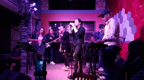 Pasilyo By Sunkissed Lola Pasilyo Opm Sunkissedlola Atg Vlogs Youtube