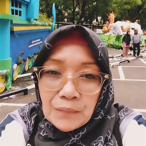 Cucu Cucu8343 • Threads Say More