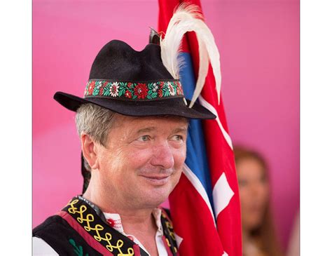 „byť človekom Riaditeľ Fs Chemlon Ladislav Ferík Oslávil