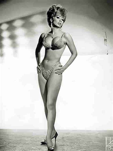 Vintage Blonde Porn Pics Sexy Blond Babes In Retro Sultry Sex Photos Vintage Cuties