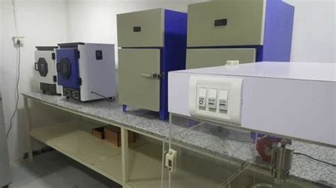 Laboratory Set Up In Surat By Akshar Scientific ID