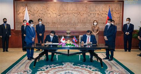 វីដេអូ ៖ ឯកឧត្ដម ឧបនាយករដ្ឋមន្ត្រី ប្រាក់ សុខុន