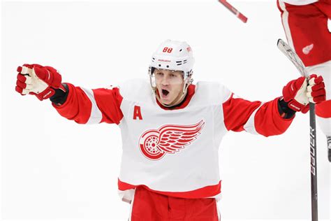 Patrick Kane Cleared To Return —now Detroit Red Wings Need Him Back In