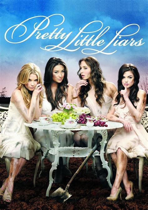 Abcs Pretty Little Liars Faces Massive Backlash After Posting Insanely Offensive Tweet Pretty