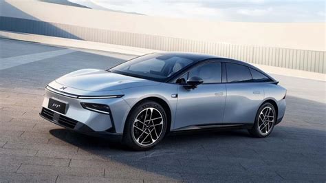 To Xpeng P7 είναι ένα πολυτελές Saloon τεχνητής νοημοσύνης