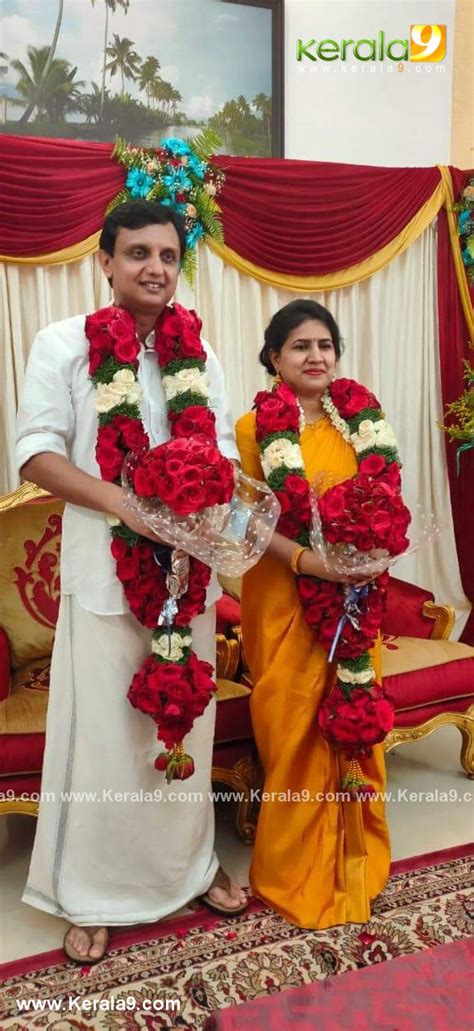 Pinarayi Vijayan Daughter Marriage Photos 004