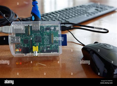 Raspberry Pi Mini Computer