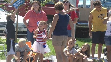 Buttes 4th Of July Parade Draws Thousands