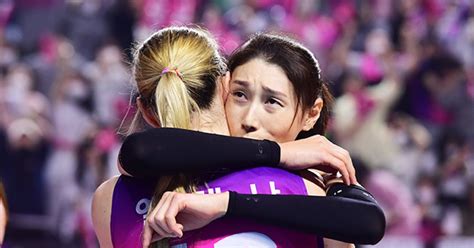 St포토 옐레나 김연경 우리는 할 수 있다