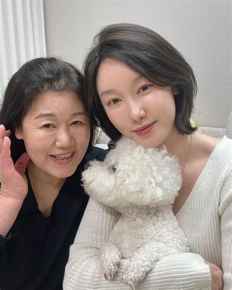 온도니즈 어제 어버이날 잘 보내셨나요~~ 저는 엄마와 정말 오랜만에 만났어요☺️ 3년 전 Facebook