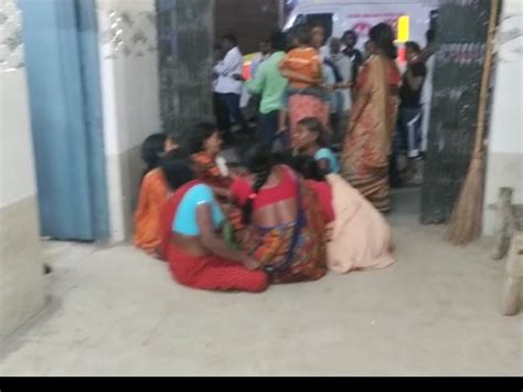 Man Dies Due To Electrocution In Jehanabad Went Out For Defecation Late At Night Fell In The