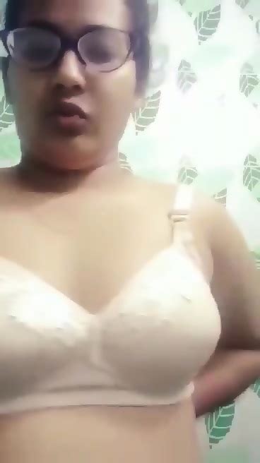 Bengali Beauty Unhooking Bra And Fondling Nipple Eporner