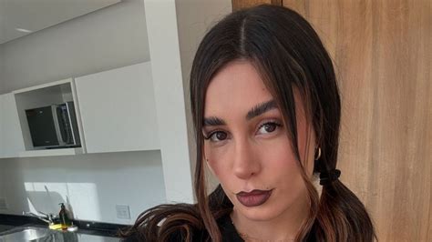 Cami Nair Biografía ¿quién Es Edad Pareja Hermanas Y De Dónde Es Hrn