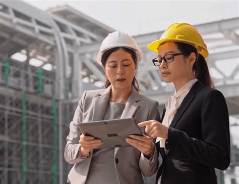 Digital Engineering With IBM ELM Mercedes Benz