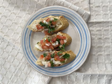 연말파티에 딱인 10분 완성 토마토 브루스케타