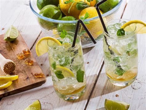 Патріотичні обої на робочий стіл Україна 4К 8000x4484