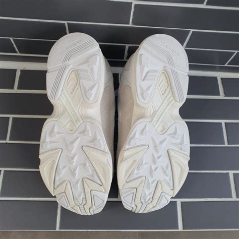 아디다스 영원 어글리슈즈 중 최고 여자 러닝화 운동화 추천 트리플화이트 네이버 블로그