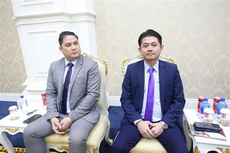 សម្តេចធិបតី ហ៊ុន ម៉ាណែត អនុញ្ញាតឱ្យ ក្រុមប្រឹក្សាភិបាលសមាគមសិល្បករខ្មែរ ដឹកនាំដោយ លោកជំទាវ ម៉ៅ