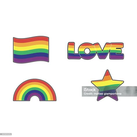 무지개 색상의 깃발 별 하트 모양이 있는 Lgbtq 커뮤니티 스티커 세트 프라이드의 달 기호와 슬로건 게이 퍼레이드 아이콘입니다 Gay Pride Parade에 대한 스톡