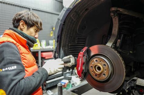 마세라티 기블리 디젤 전륜 브레이크패드 교체 85모터스 네이버 블로그