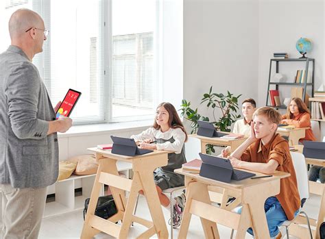 Customizable Smart Tablet PCs Android, Linux, Windows Solutions | Pretech