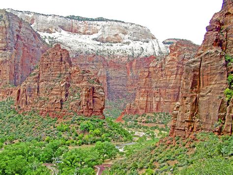 The Great White Throne From Hidden Canyon Trail In Zion National Park