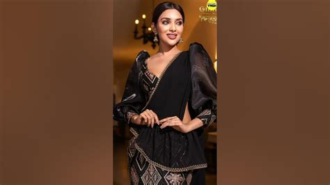 ඉටි රූපයක් වගේ ලස්සන එයා🙆‍♂️🦋 Avishka Umayangi Whisphubyash Youtube