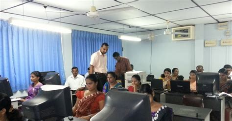 සමන් බණ්ඩාර හේරත්ගේ සටහන් පොත Python 33 Worksop බුත්තල Tutorial