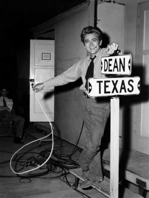 대체불가능한 아우라 제임스 딘 사진 64장