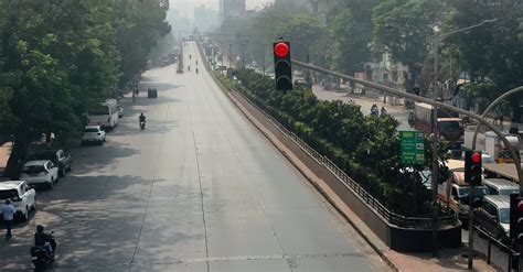 교차로 교통 교통 관리 교통 신호 교통 체증 교통 통제 교통 흐름 낮 대중교통 도로 도로 안전 도로 인프라 도시 경관 도시 교통 도시 도로 도시