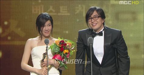 태사기 커플 배용준 이지아 인기상 베스트커플상 2관왕