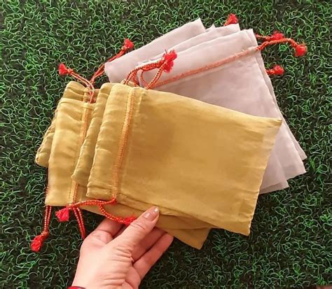 Drawstring Pouch At ₹ 9piece ड्रॉस्ट्रिंग पाउच In New Delhi Id