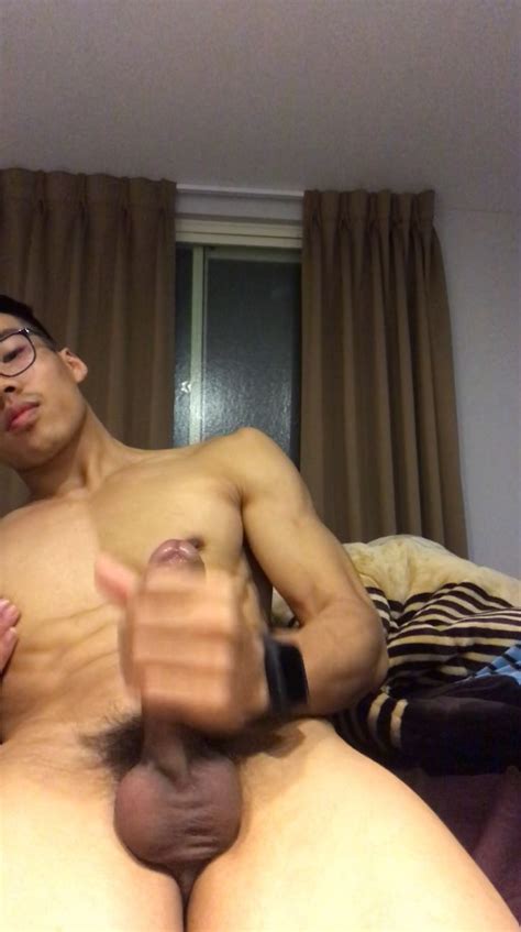 Taiwan Fitness Nerdy Guy 2 中文