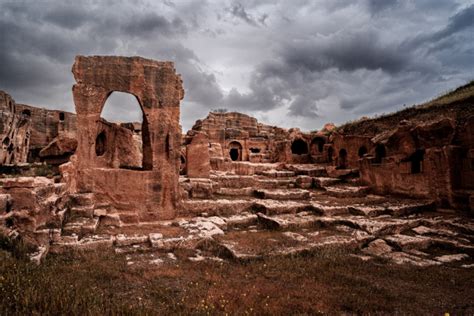 КИЛИКИЯ И СЕВЕРНА МЕСОПОТАМИЯ МЕЖДУ ТИГЪР И ЕФРАТ НЕМРУТ И ФРИГИЯ