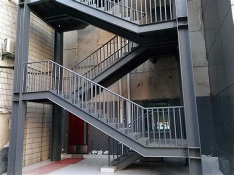 户外钢楼梯 户外 文秘苑图库