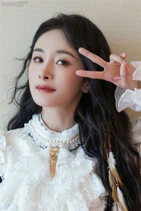 杨幂穿什么都辣么好看（45） 图片 名腿网