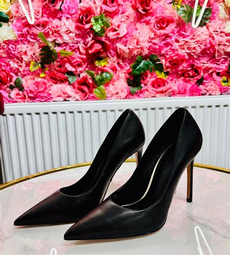 Ороод үзээрэй Америкийн алдарт Stevemaddenshoes брендийн загварлаг гуталнууд хямдралтай үнээр