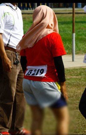 Nukilan Kehidupan Bertudung Tapi Ber Legging