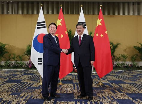 윤석열 대통령 시진핑 주석에 ‘3연임 축하 축전 보내