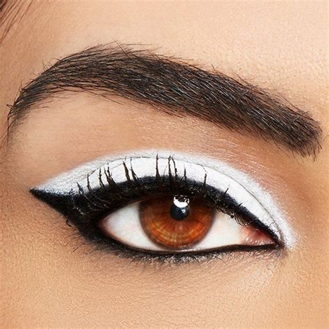 Pencil Eyeliner Styles
