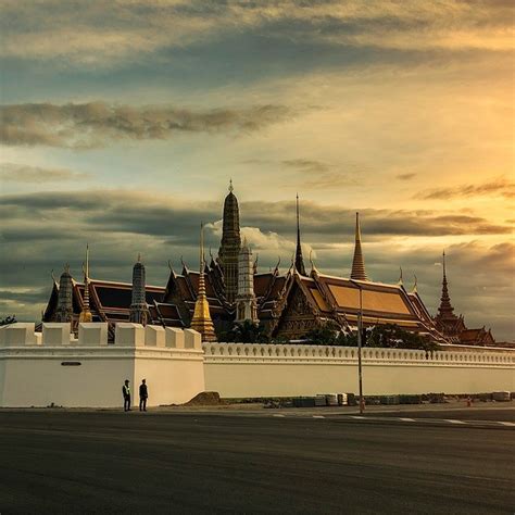태국 방콕 및 주변 도시 1일 데이 일일 택시 차량 투어 차량 대절 기사포함 렌트카 10시간 시내 투어 월드투어가이드