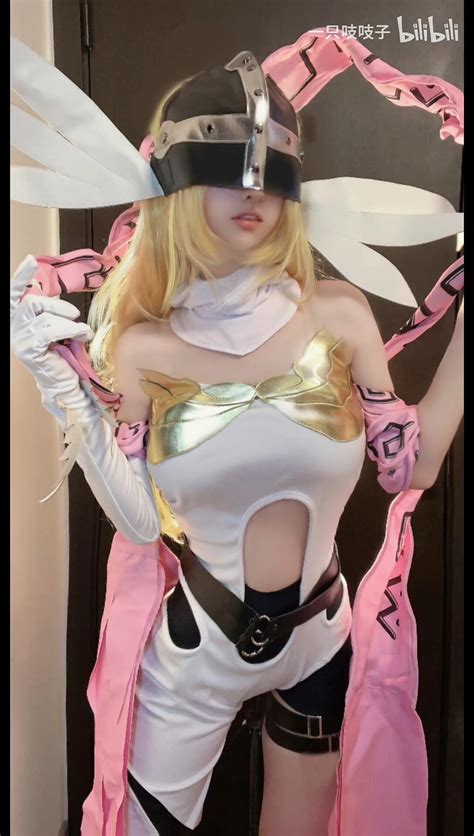 【天女兽cos】在乡下没法p翅膀，麻烦大家帮我p一个，谢谢 哔哩哔哩