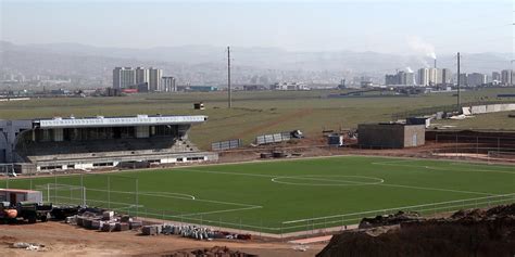 Цэнгэлдэх хүрээлэн спорт цогцолборын барилгын ажлын явц 50 хувьтай байна