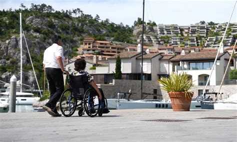 Thomas Suddaby On Linkedin What A Photoshoot For Strongback Mobility 😍😍😍😍