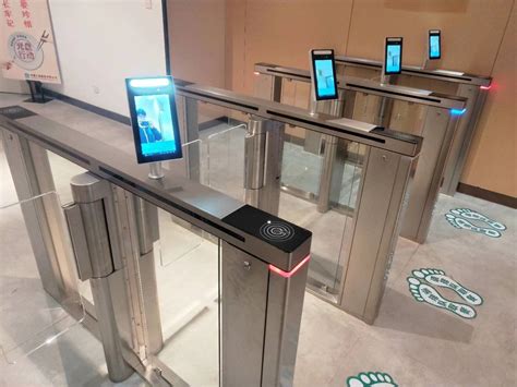 人脸识别门禁系统的优势和应用场景登记