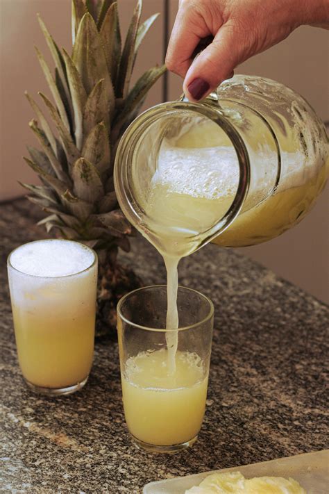 Flavorful 갈증 감귤 주스 감귤류 건강 건강한 과일 과즙이 많은 노란색 다이어트 담금질 레시피