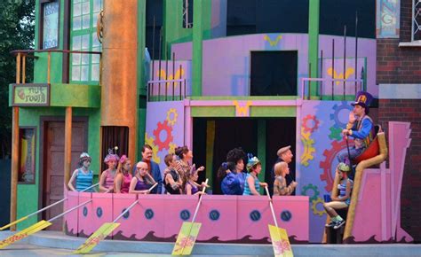40 Willy Wonka Jr Set Ideas Willy Wonka Charlie Chocolate Factory